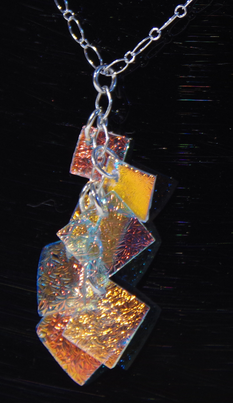 Color Changing Glass Jwelry by Mimi from Kela's...a glass gallery on Kauai
